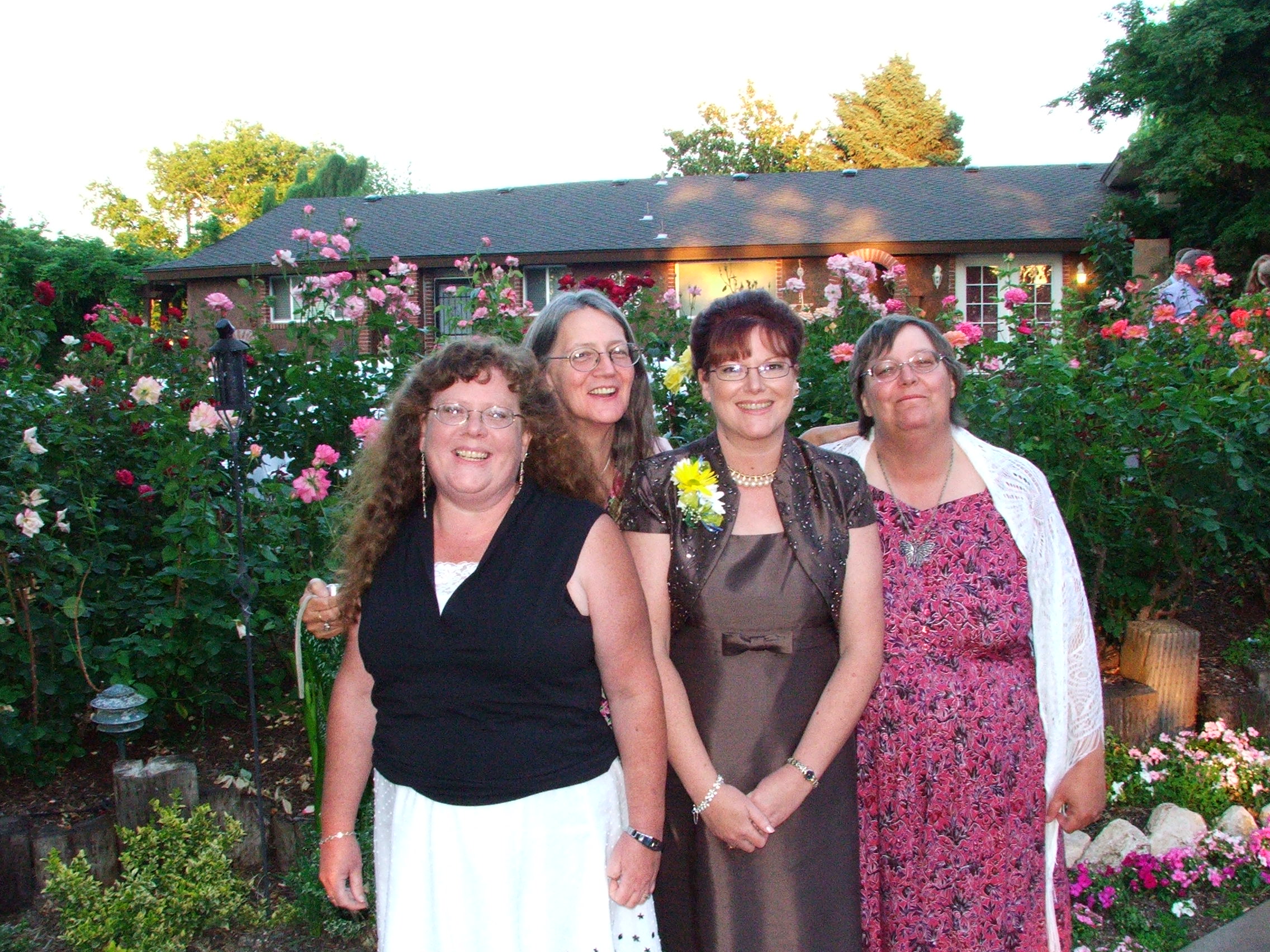 Shrinking Siblings | Lisa Stowe – The Story River Blog